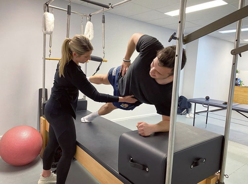 Shoulder Pain Physiotherapy Treatment For Frozen Shoulder